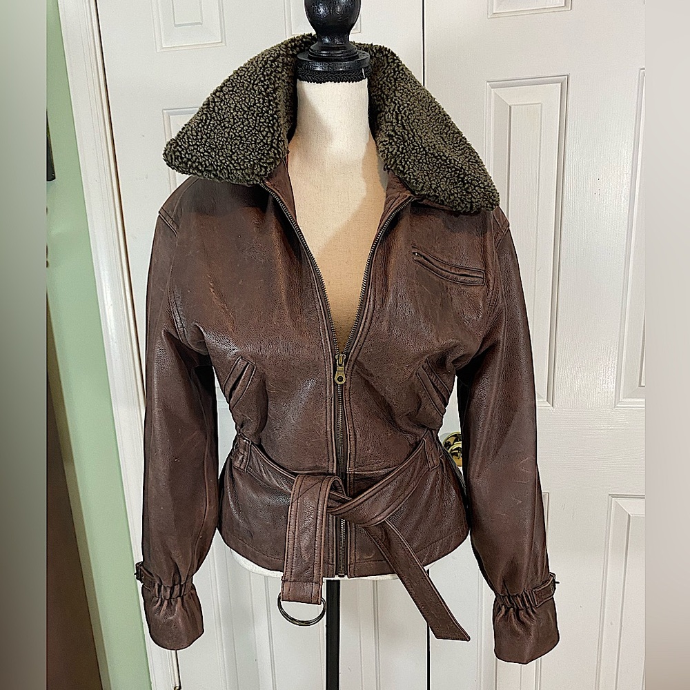 Colebrook & Co Vintage Leather Jacket. Removable Faux… - Gem